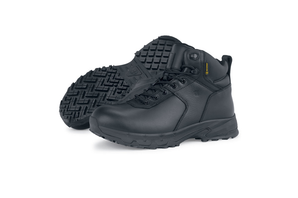 Find the Best Waterproof Work Boots for Outdoor Jobs | SFC