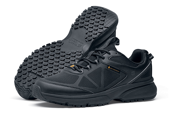 5 Suitable Footwear Styles for Public Transport Drivers | SFC